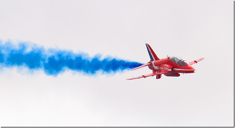 davesdistrictblog: It’s all about trust: the Red Arrows display at ...
